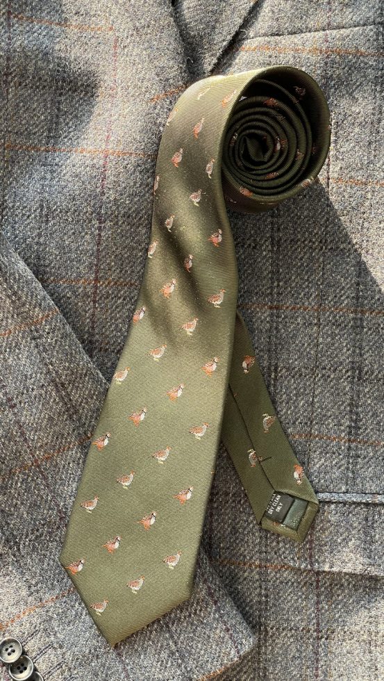 Grouse and Partridge Tie in woven pure silk: elegant tie featuring two ...